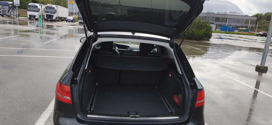 Melns Audi A4 2008 Šauļi, ar dzinēja tilpumu 2.00 L un nobraukumu 307 tūkst. km par 4888 €, foto 13 vietnē AUTOMOTO.COM.LV