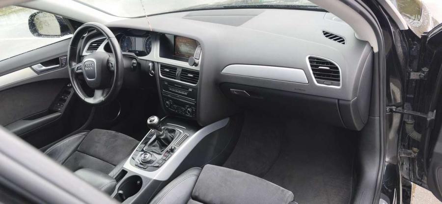 Melns Audi A4 2008 Šauļi, ar dzinēja tilpumu 2.00 L un nobraukumu 307 tūkst. km par 4888 €, foto 15 vietnē AUTOMOTO.COM.LV