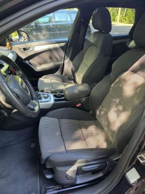 Melns Audi A4 2008 Kauņa, ar dzinēja tilpumu 1.97 L un nobraukumu 220 tūkst. km par 5900 €, foto 8 vietnē AUTOMOTO.COM.LV