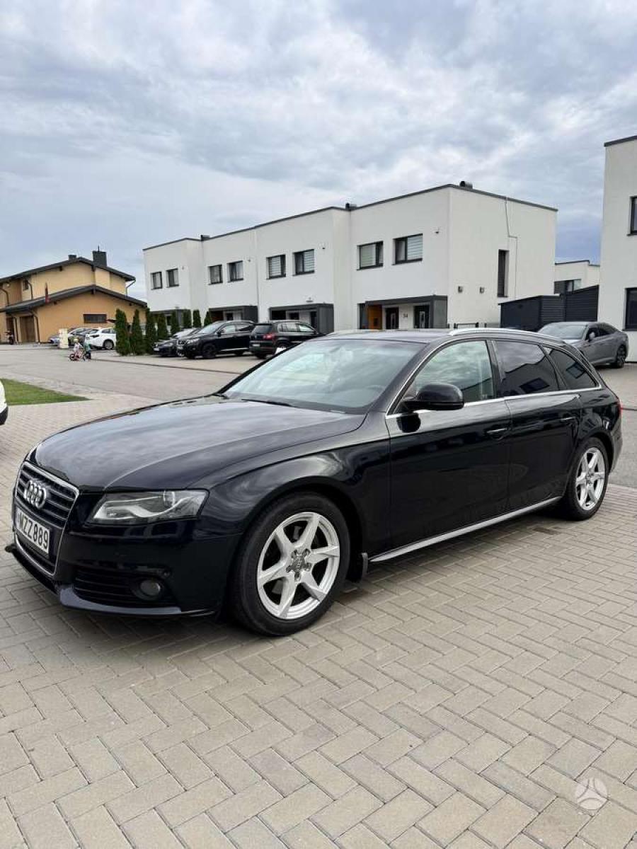 Black Audi A4 2008 in Kaunas, with an engine capacity of 1.80 L and mileage of 209 thousand km for 5200 €, photo 1 on AUTOMOTO.COM.LV