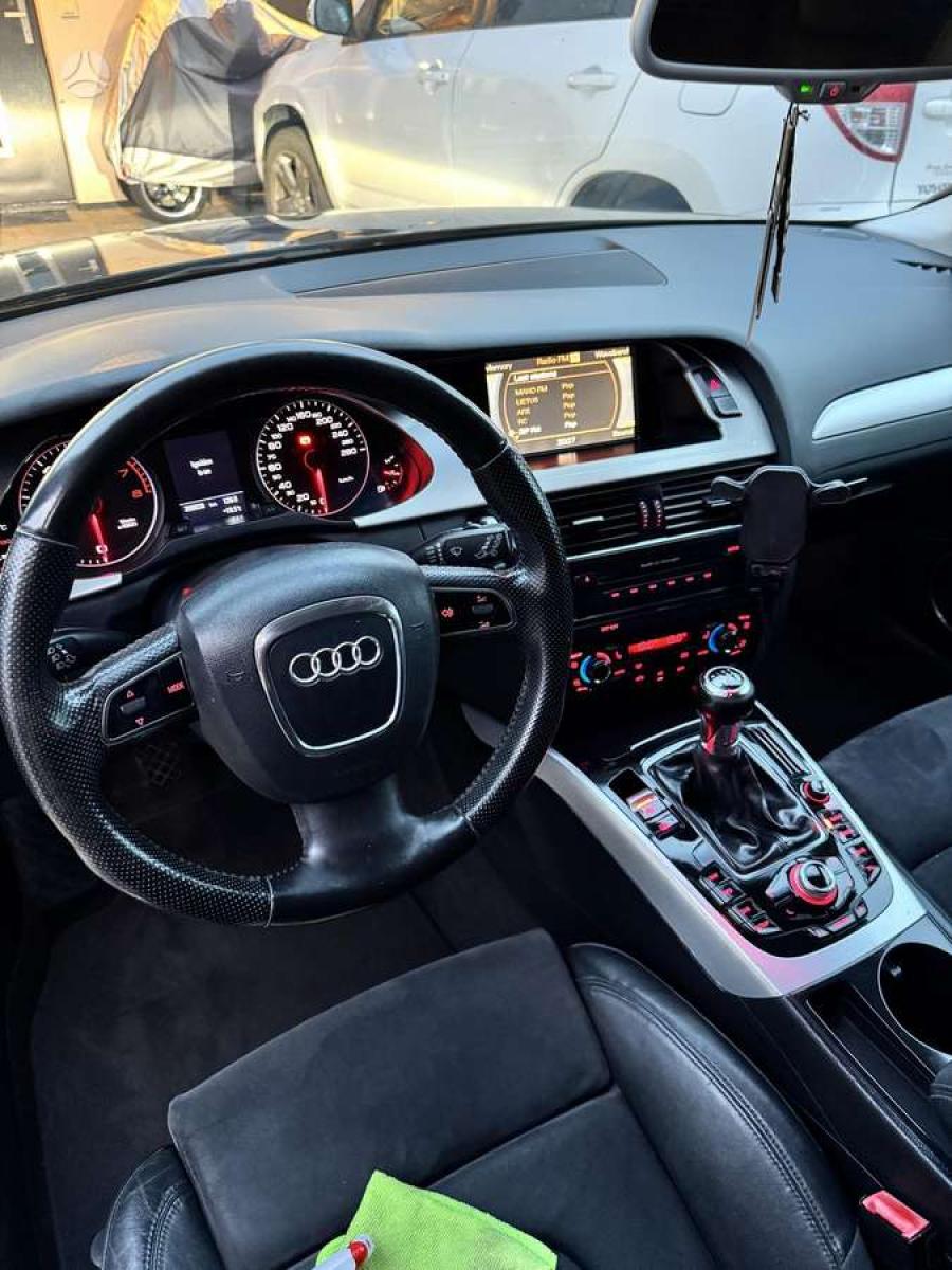 Black Audi A4 2008 in Kaunas, with an engine capacity of 1.80 L and mileage of 209 thousand km for 5200 €, photo 11 on AUTOMOTO.COM.LV