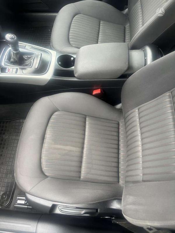 Melns Audi A4 2008 Kelmė, ar dzinēja tilpumu 1.78 L un nobraukumu 190 tūkst. km par 2850 €, foto 8 vietnē AUTOMOTO.COM.LV