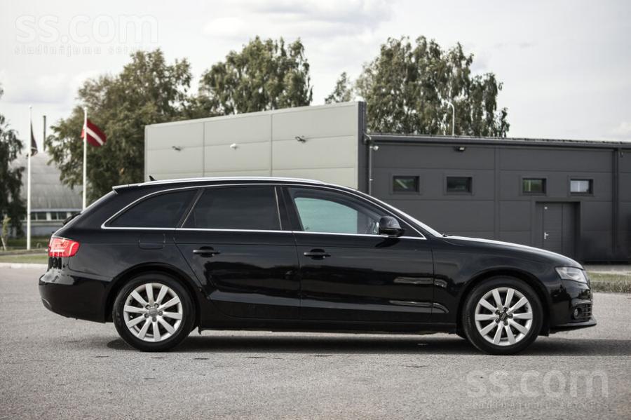 Melns Audi A4 2008 Tukums, ar dzinēja tilpumu 2.00 L un nobraukumu 267 tūkst. km par 5990 €, foto 4 vietnē AUTOMOTO.COM.LV