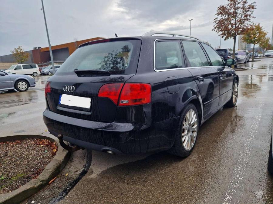 Melns Audi A4 2008 Klaipėda, ar dzinēja tilpumu 2.70 L un nobraukumu 277 tūkst. km par 2200 €, foto 3 vietnē AUTOMOTO.COM.LV