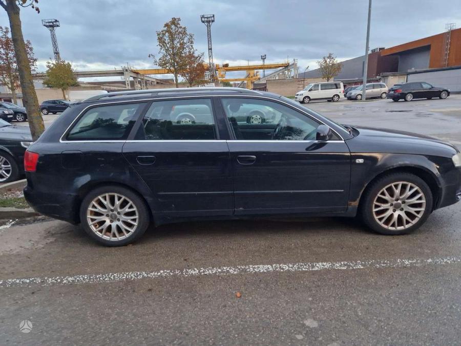 Melns Audi A4 2008 Klaipėda, ar dzinēja tilpumu 2.70 L un nobraukumu 277 tūkst. km par 2200 €, foto 7 vietnē AUTOMOTO.COM.LV
