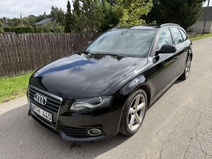 Black Audi A4 2008 in Kaunas, with an engine capacity of 2.70 L and mileage of 349 thousand km for 3500 €, photo 1 on AUTOMOTO.COM.LV