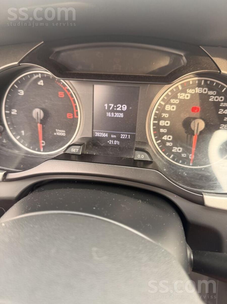Melns Audi A4 2008 Daugavpils, ar dzinēja tilpumu 2.70 L un nobraukumu 394 tūkst. km par 5800 €, foto 7 vietnē AUTOMOTO.COM.LV