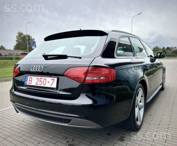 Audi A4 2008 Rēzekne vietnē Melns Audi A4 2008 Rēzekne, ar dzinēja tilpumu 2.00 L un nobraukumu 238 tūkst. km par 6990 €, foto 8 vietnē AUTOMOTO.COM.LV