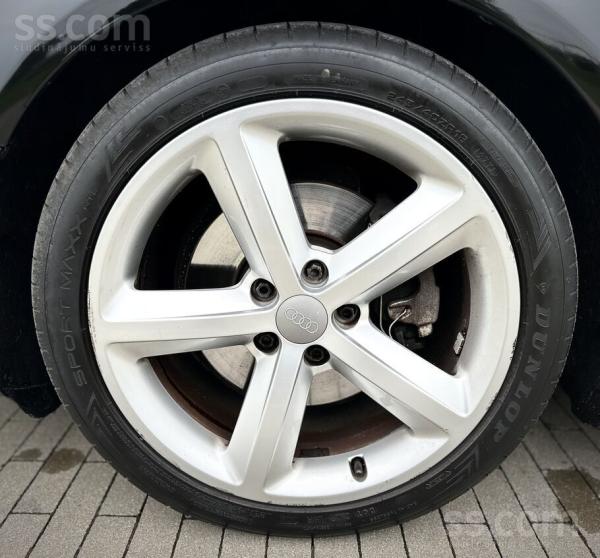 Audi A4 2008 Rēzekne vietnē Melns Audi A4 2008 Rēzekne, ar dzinēja tilpumu 2.00 L un nobraukumu 238 tūkst. km par 6990 €, foto 9 vietnē AUTOMOTO.COM.LV