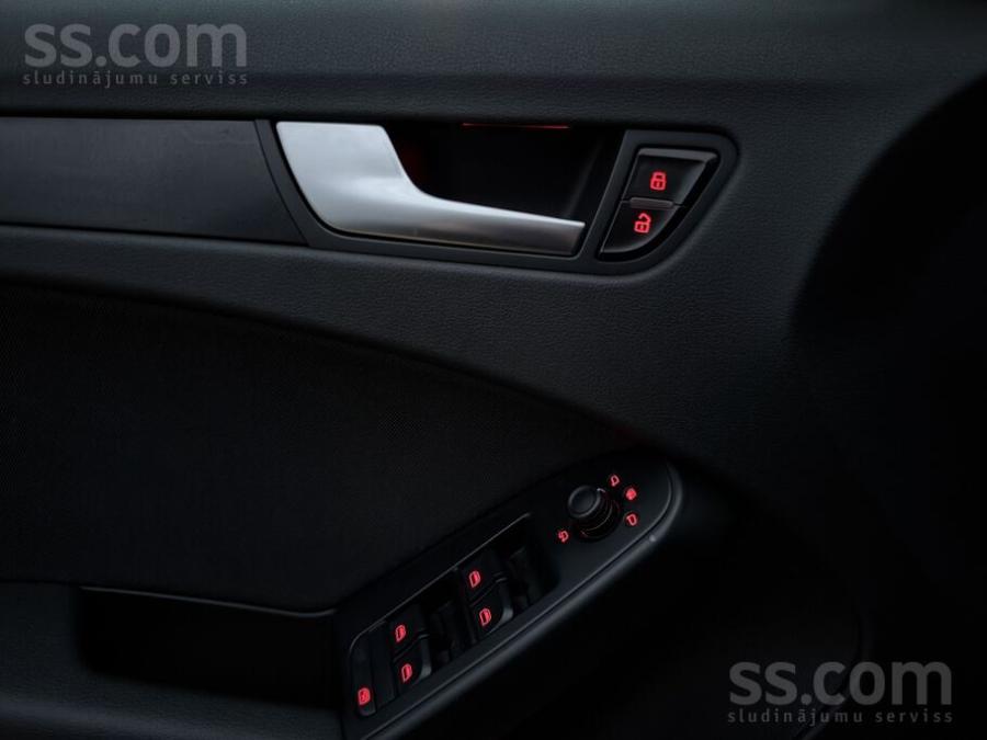 Black Audi A4 2008 in Riga, with an engine capacity of 2.00 L and mileage of 332 thousand km for 2690 €, photo 16 on AUTOMOTO.COM.LV