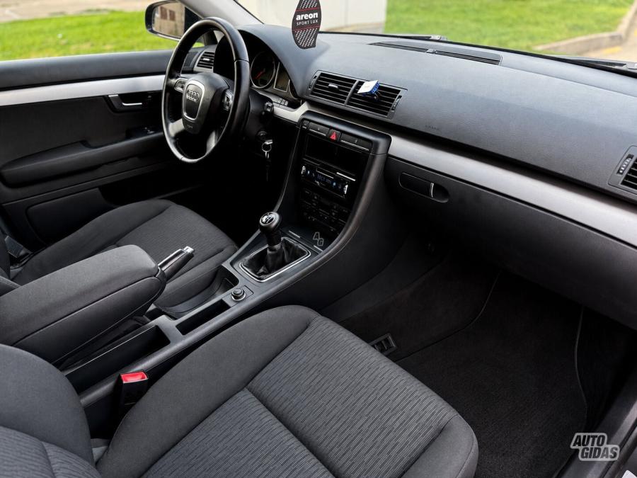 Melns Audi A4 2008 Kauņa, ar dzinēja tilpumu 2.00 L un nobraukumu 299 tūkst. km par 3000 €, foto 22 vietnē AUTOMOTO.COM.LV