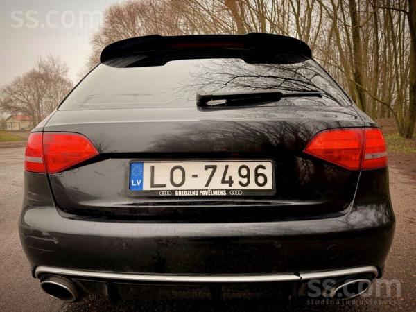 Black Audi A4 2009 in Riga, with an engine capacity of 3.00 L and mileage of 0 thousand km for 5950 €, photo 5 on AUTOMOTO.COM.LV