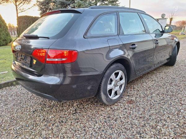 Melns Audi A4 2009 Tauragė, ar dzinēja tilpumu 1.99 L un nobraukumu 230 tūkst. km par 3450 €, foto 5 vietnē AUTOMOTO.COM.LV