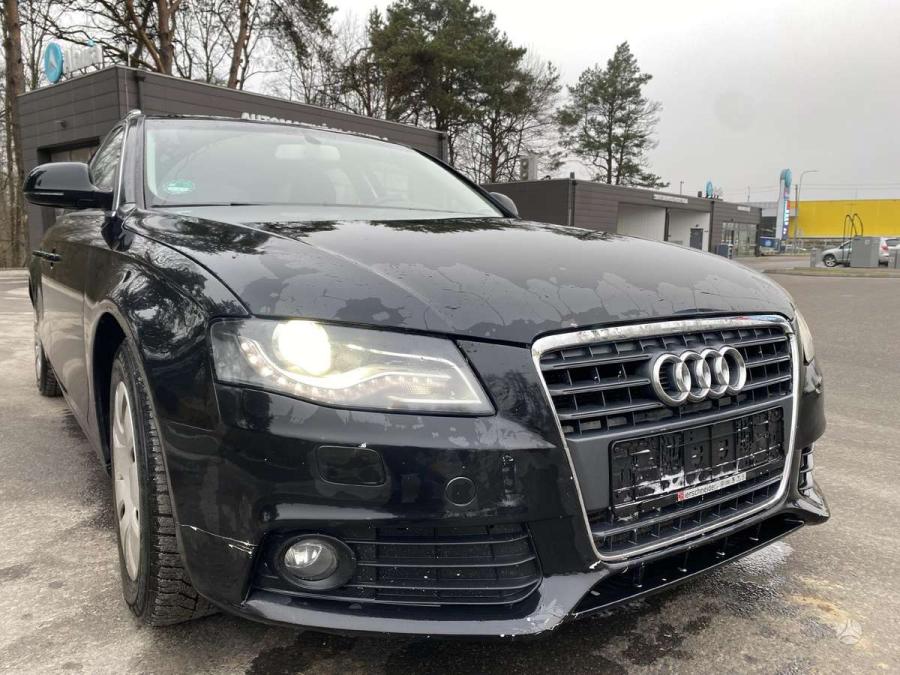 Black Audi A4 2009 in Utena, with an engine capacity of 1.80 L and mileage of 275 thousand km for 2550 €, photo 4 on AUTOMOTO.COM.LV