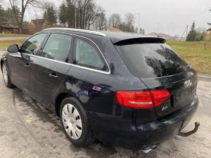 Black Audi A4 2009 in Utena, with an engine capacity of 1.80 L and mileage of 275 thousand km for 2550 €, photo 9 on AUTOMOTO.COM.LV