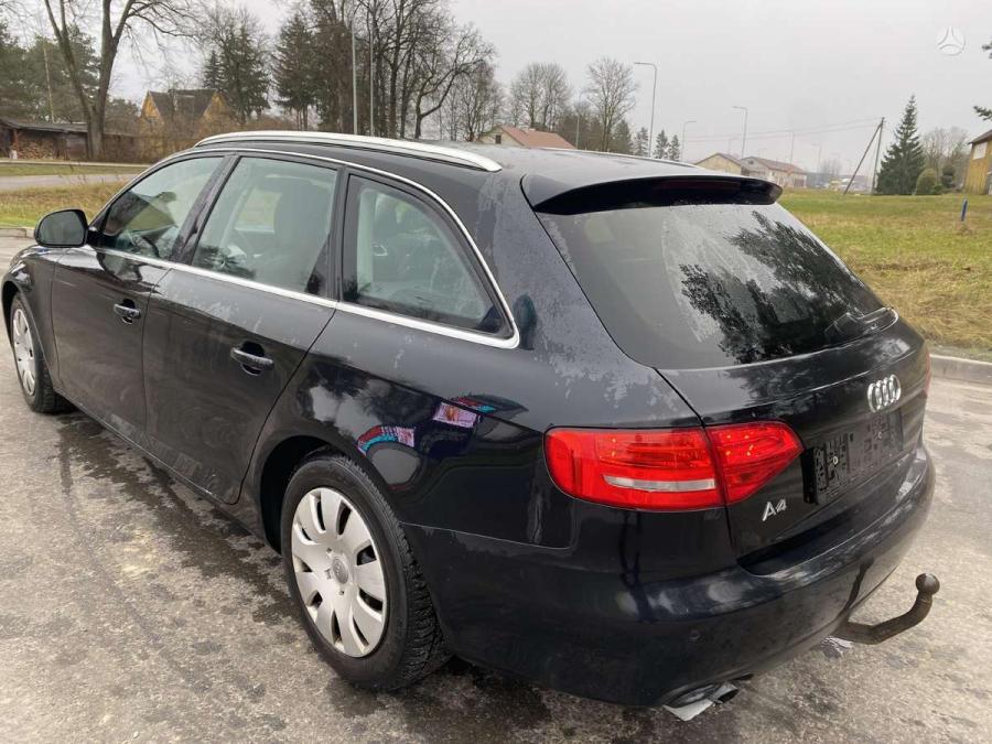 Black Audi A4 2009 in Utena, with an engine capacity of 1.80 L and mileage of 275 thousand km for 2550 €, photo 9 on AUTOMOTO.COM.LV