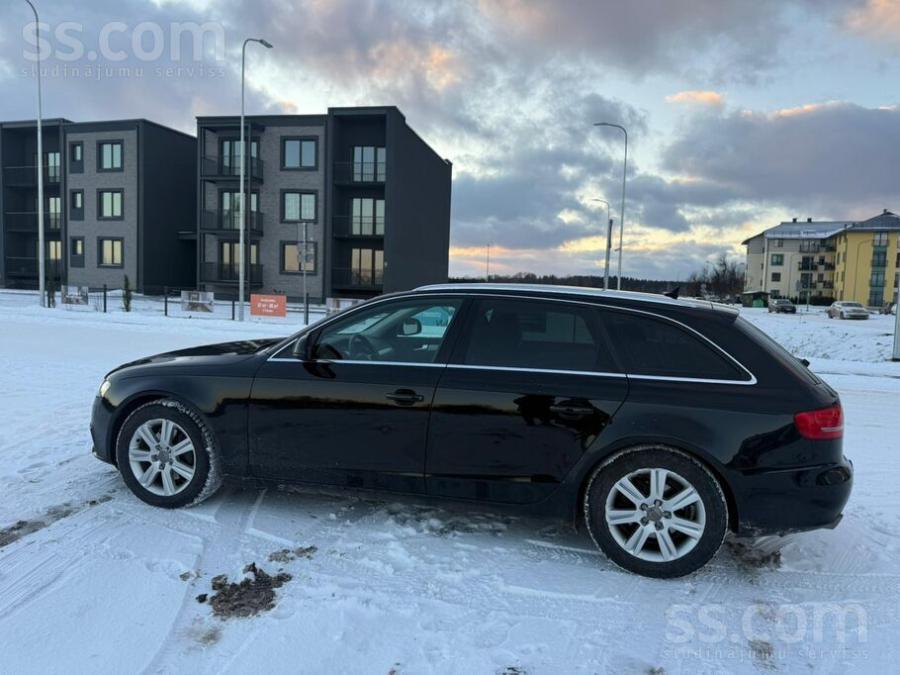 Black Audi A4 2009 in Riga, with an engine capacity of 2.70 L and mileage of 344 thousand km for 5450 €, photo 2 on AUTOMOTO.COM.LV