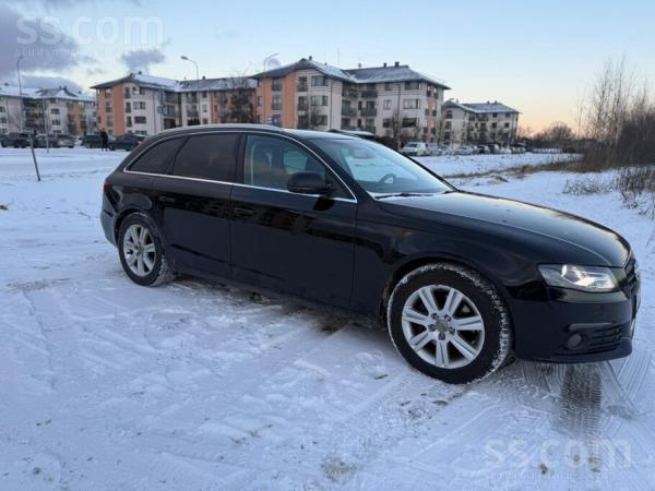 Melns Audi A4 2009 Rīga, ar dzinēja tilpumu 2.70 L un nobraukumu 344 tūkst. km par 5450 €, foto 4 vietnē AUTOMOTO.COM.LV