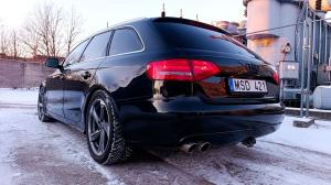 Black Audi A4 2009 in Kaunas, with an engine capacity of 2.00 L and mileage of 286 thousand km for 5600 €, photo 12 on AUTOMOTO.COM.LV