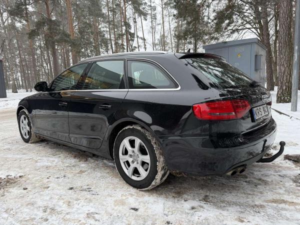 Black Audi A4 2009 in Alytus, with an engine capacity of 1.99 L and mileage of 337 thousand km for 5150 €, photo 11 on AUTOMOTO.COM.LV