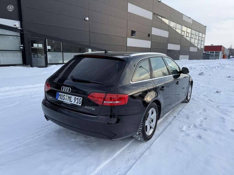 Black Audi A4 2009 in Kupiskis, with an engine capacity of 1.97 L and mileage of 258 thousand km for 5400 €, photo 3 on AUTOMOTO.COM.LV
