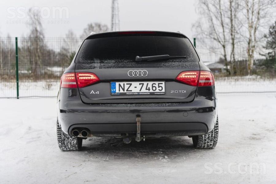 Black Audi A4 2009 in Riga, with an engine capacity of 2.00 L and mileage of 361 thousand km for 5890 €, photo 5 on AUTOMOTO.COM.LV