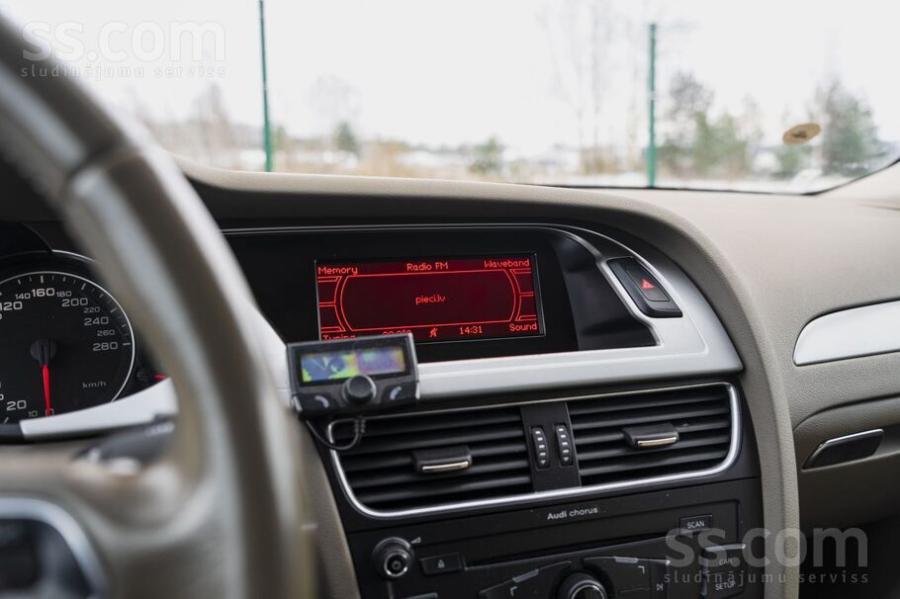 Black Audi A4 2009 in Riga, with an engine capacity of 2.00 L and mileage of 361 thousand km for 5890 €, photo 16 on AUTOMOTO.COM.LV