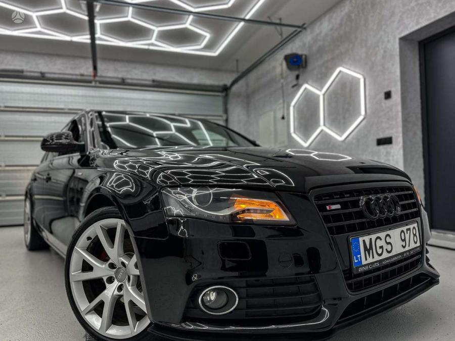 Black Audi A4 2009 in Kaunas, with an engine capacity of 1.97 L and mileage of 341 thousand km for 6650 €, photo 4 on AUTOMOTO.COM.LV
