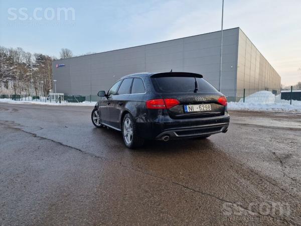 Melns Audi A4 2009 Tukums, ar dzinēja tilpumu 3.00 L un nobraukumu 326 tūkst. km par 6850 €, foto 5 vietnē AUTOMOTO.COM.LV