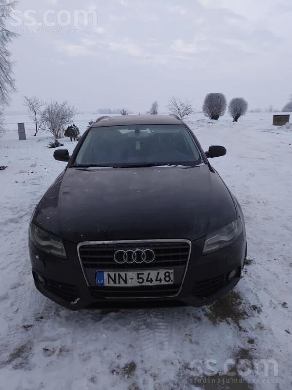 Black Audi A4 2009 in Jelgava, with an engine capacity of 2.00 L and mileage of 474 thousand km for 3000 €, photo 4 on AUTOMOTO.COM.LV
