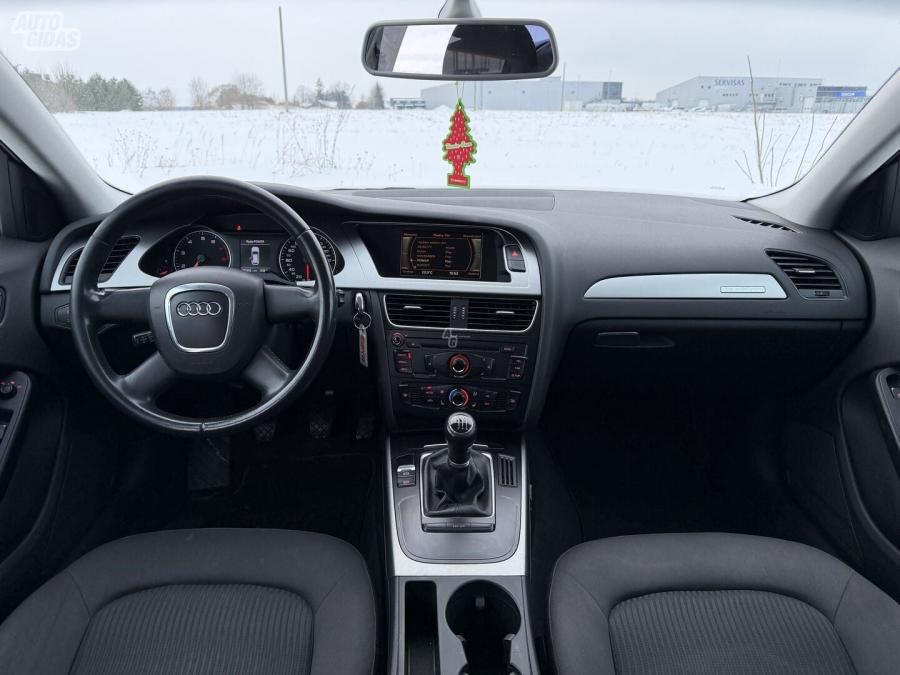 Melns Audi A4 2009 Panevēža, ar dzinēja tilpumu 1.80 L un nobraukumu 307 tūkst. km par 5250 €, foto 12 vietnē AUTOMOTO.COM.LV