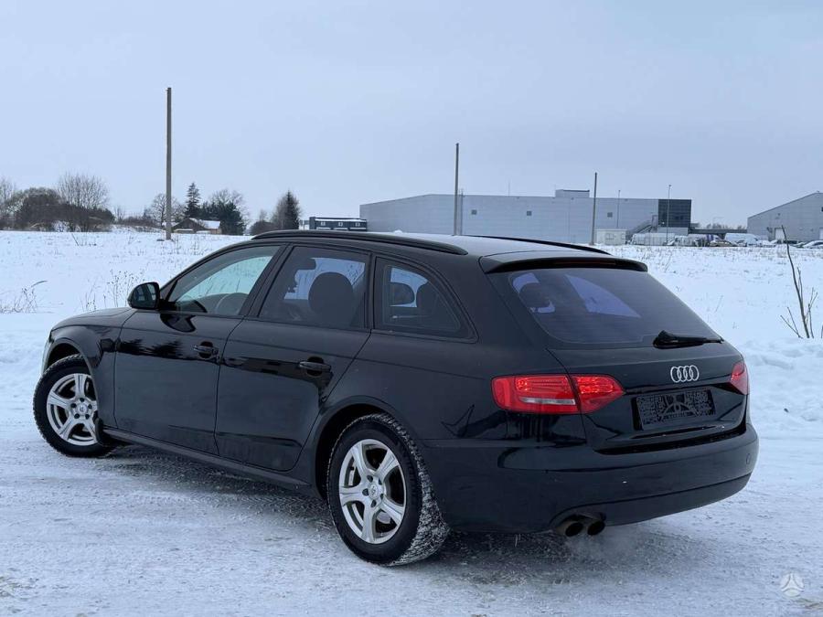 Black Audi A4 2009 in Panevezys, with an engine capacity of 1.80 L and mileage of 308 thousand km for 5250 €, photo 8 on AUTOMOTO.COM.LV