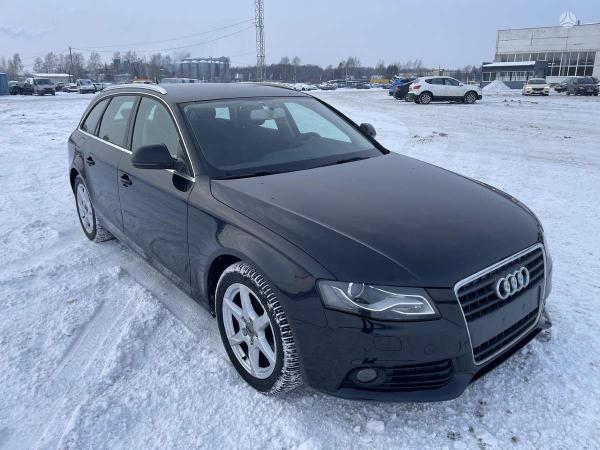 Melns Audi A4 2009 Panevēža, ar dzinēja tilpumu 2.00 L un nobraukumu 186 tūkst. km par 4800 €, foto 3 vietnē AUTOMOTO.COM.LV