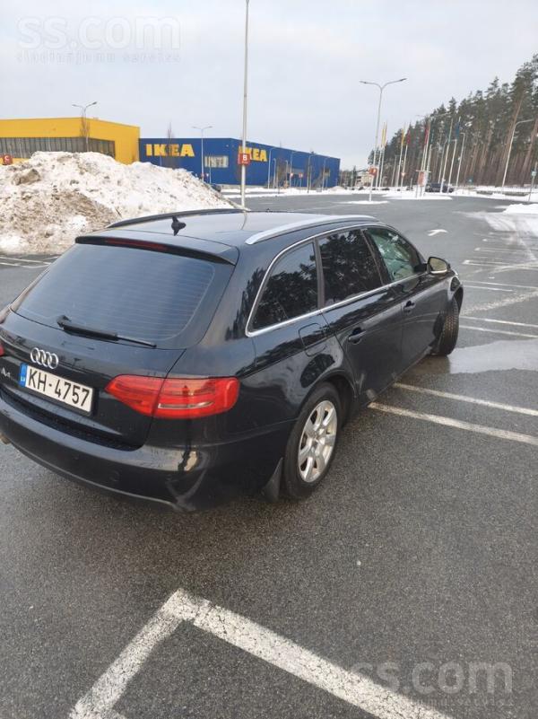 Black Audi A4 2009 in Riga, with an engine capacity of 1.90 L and mileage of 370 thousand km for 5000 €, photo 10 on AUTOMOTO.COM.LV