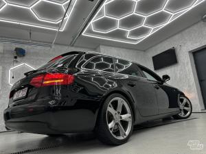Melns Audi A4 2009 Kauņa, ar dzinēja tilpumu 2.00 L un nobraukumu 280 tūkst. km par 6650 €, foto 12 vietnē AUTOMOTO.COM.LV
