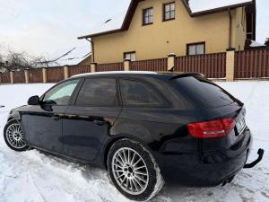 Black Audi A4 2009 in Kaunas, with an engine capacity of 1.97 L and mileage of 313 thousand km for 5250 €, photo 3 on AUTOMOTO.COM.LV