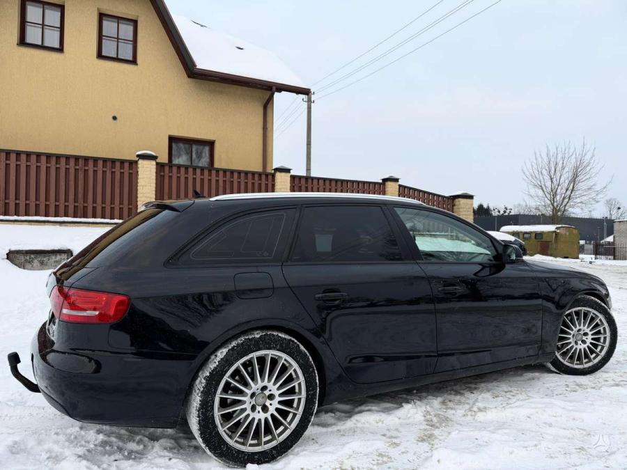 Black Audi A4 2009 in Kaunas, with an engine capacity of 1.97 L and mileage of 313 thousand km for 5250 €, photo 14 on AUTOMOTO.COM.LV