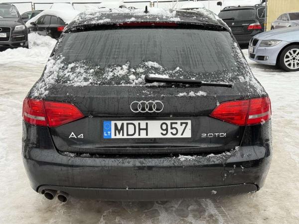 Melns Audi A4 2009 Viļņa, ar dzinēja tilpumu 1.97 L un nobraukumu 346 tūkst. km par 3800 €, foto 5 vietnē AUTOMOTO.COM.LV