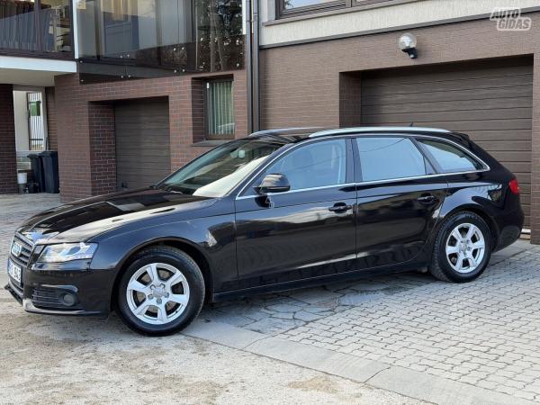 Melns Audi A4 2009 Alīta, ar dzinēja tilpumu 2.00 L un nobraukumu 342 tūkst. km par 3750 €, foto 4 vietnē AUTOMOTO.COM.LV