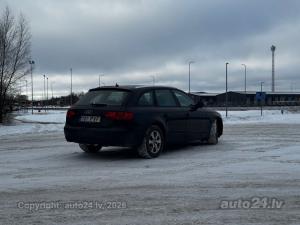 Black Audi A4 2009 in Tallinn, with an engine capacity of 2.00 L and mileage of 375 thousand km for 3990 €, photo  on AUTOMOTO.COM.LV