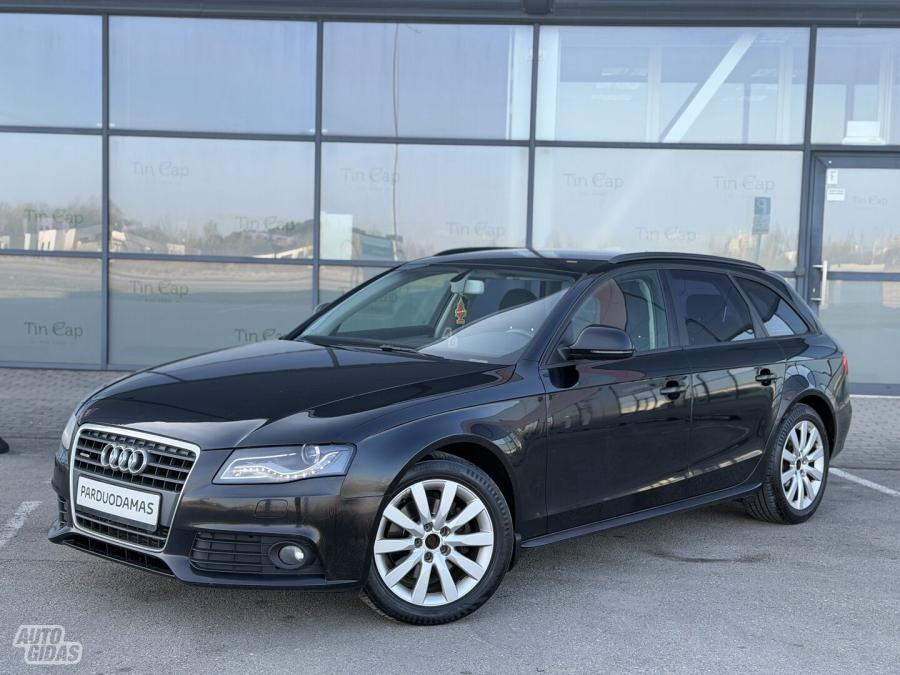 Black Audi A4 2009 in Panevezys, with an engine capacity of 1.80 L and mileage of 308 thousand km for 3999 €, photo 4 on AUTOMOTO.COM.LV