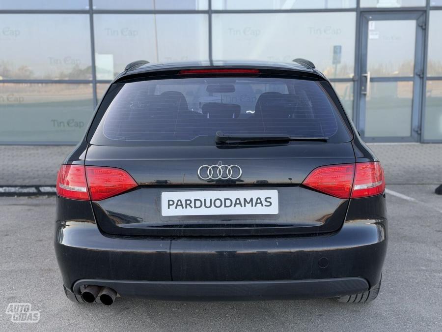 Black Audi A4 2009 in Panevezys, with an engine capacity of 1.80 L and mileage of 308 thousand km for 3999 €, photo 9 on AUTOMOTO.COM.LV