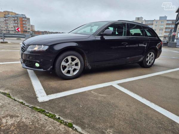 Black Audi A4 2009 in Siauliai, with an engine capacity of 2.00 L and mileage of 315 thousand km for 4900 €, photo 2 on AUTOMOTO.COM.LV