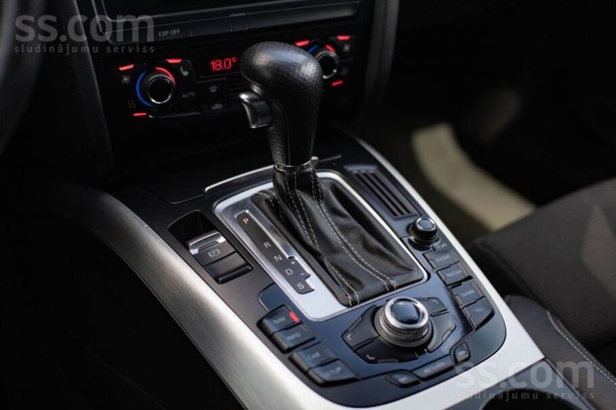 Melns Audi A4 2009 Rīga, ar dzinēja tilpumu 2.70 L un nobraukumu 367 tūkst. km par 6990 €, foto 26 vietnē AUTOMOTO.COM.LV