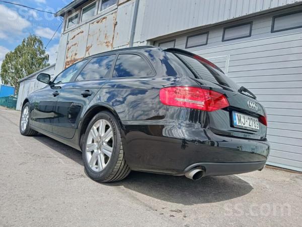 Black Audi A4 2009 in Riga, with an engine capacity of 2.00 L and mileage of 239 thousand km for 5200 €, photo 5 on AUTOMOTO.COM.LV