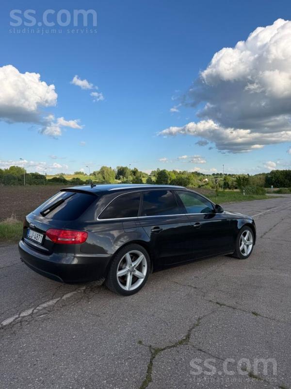 Melns Audi A4 2009 Ludza, ar dzinēja tilpumu 2.00 L un nobraukumu 258 tūkst. km par 6600 €, foto 3 vietnē AUTOMOTO.COM.LV