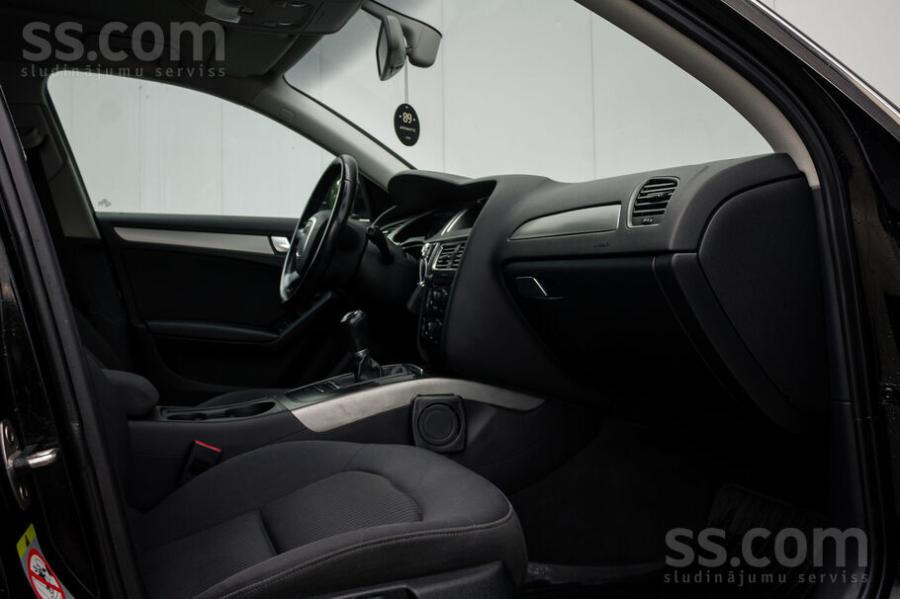 Black Audi A4 2009 in Jelgava, with an engine capacity of 1.80 L and mileage of 326 thousand km for 4700 €, photo 8 on AUTOMOTO.COM.LV