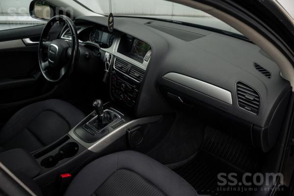 Melns Audi A4 2009 Jelgava, ar dzinēja tilpumu 1.80 L un nobraukumu 326 tūkst. km par 4700 €, foto 8 vietnē AUTOMOTO.COM.LV
