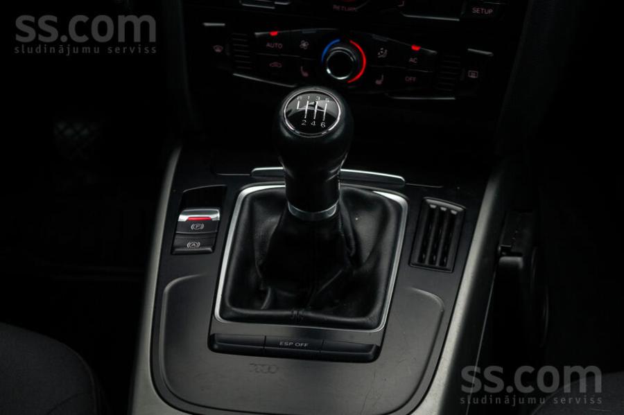 Black Audi A4 2009 in Jelgava, with an engine capacity of 1.80 L and mileage of 326 thousand km for 4700 €, photo 18 on AUTOMOTO.COM.LV