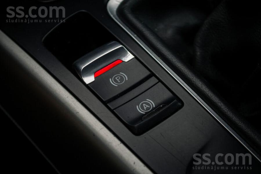 Black Audi A4 2009 in Jelgava, with an engine capacity of 1.80 L and mileage of 326 thousand km for 4700 €, photo 19 on AUTOMOTO.COM.LV